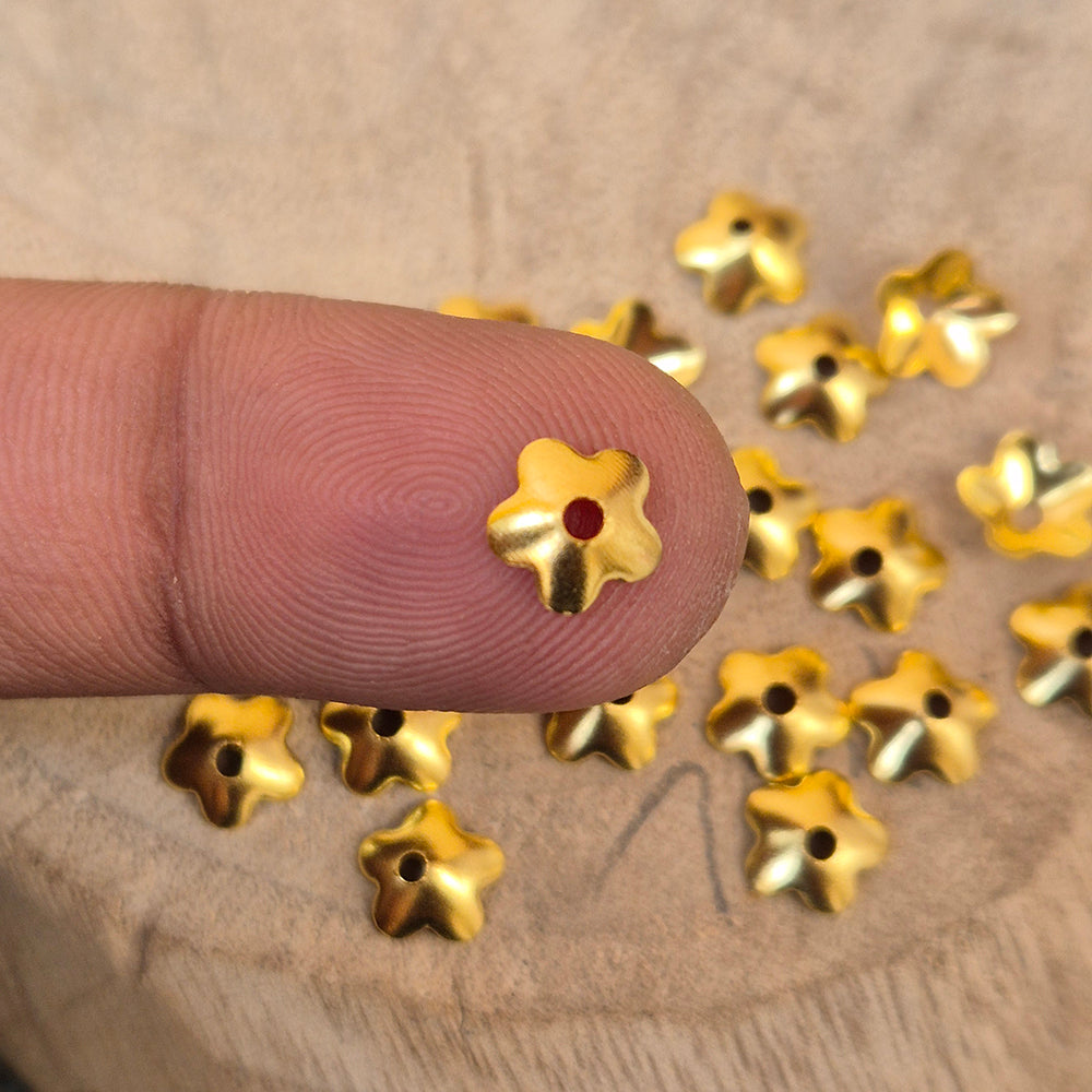 100 PIECES PACK' 7 MM APPROX LITE WEIGHT GOLD CAPS FOR DIY JEWELLERY M ...